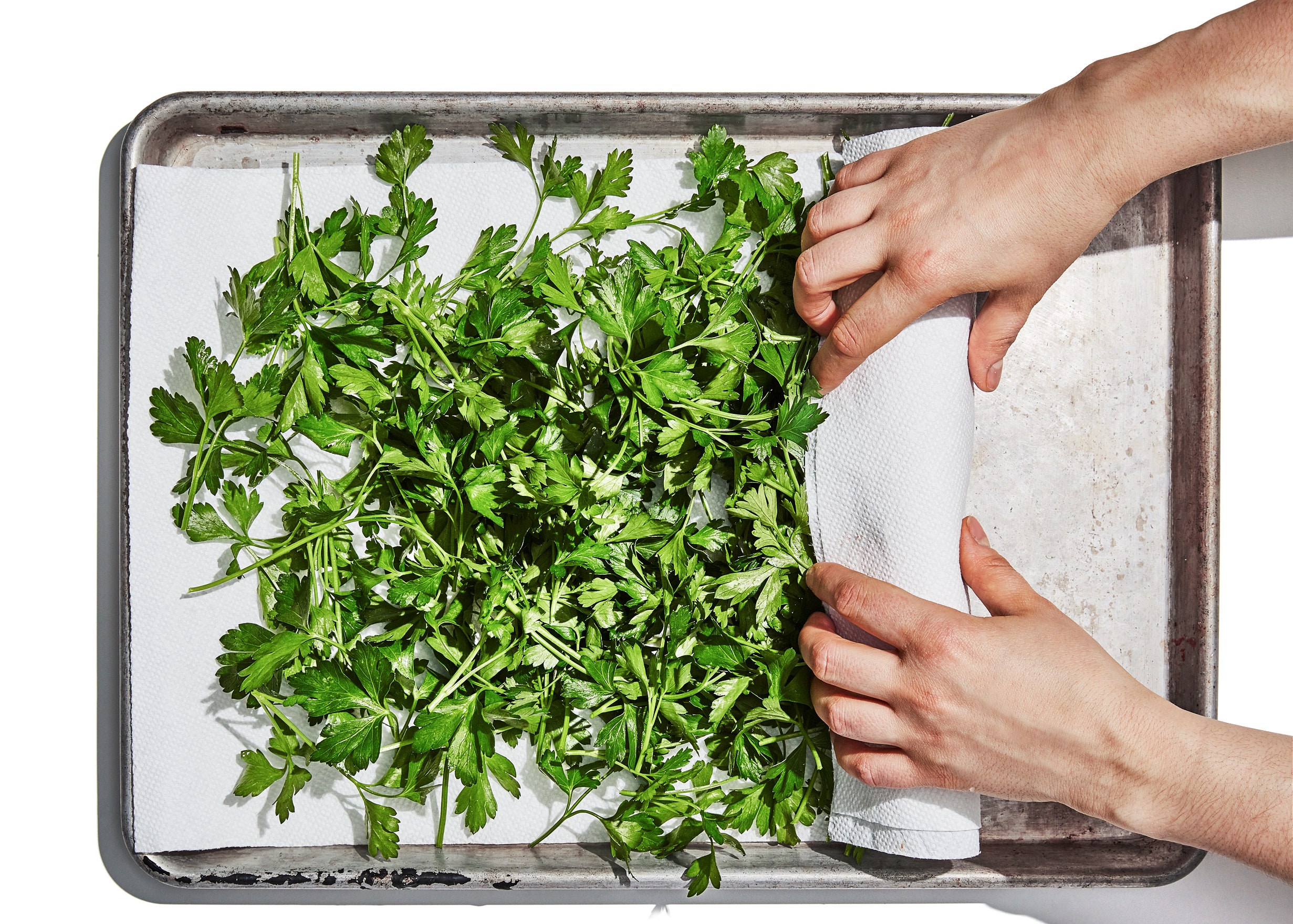 How to Clean Herbs - Cleaning Basic